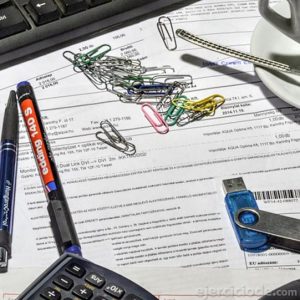 Ejemplos de cómo llenar una factura [2025]